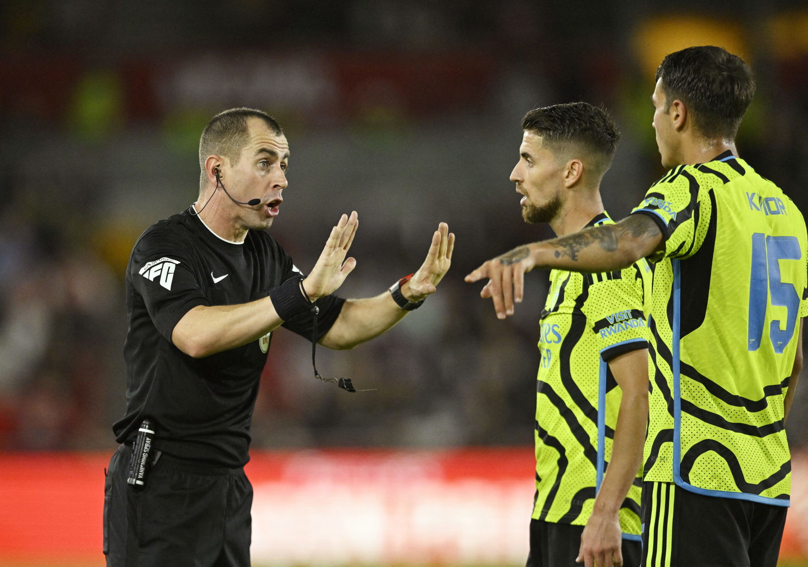 Wolves (h): Match Officials | Arsenal Mania