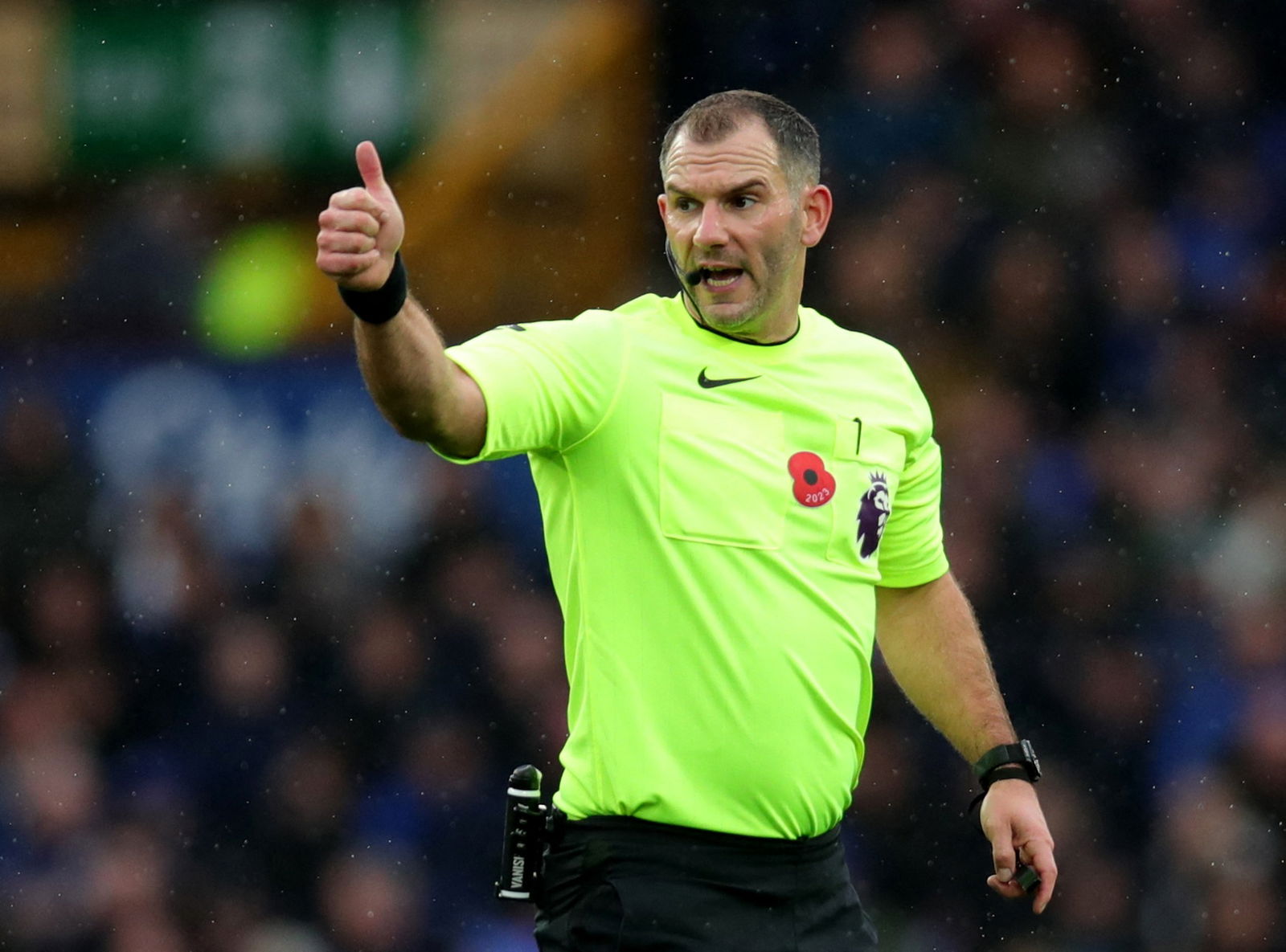 Brentford (a): Match Officials | Arsenal Mania